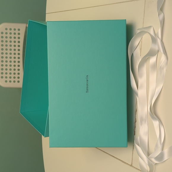 Tiffany & Co. | Storage & Organization | Tiffany Empty Gift Box | Poshmark
